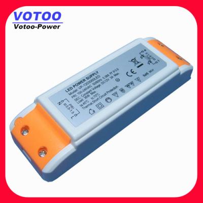 Cina CE costante del driver 30Watt di tensione LED di CC di 100V -24V 12V 2.5A in vendita