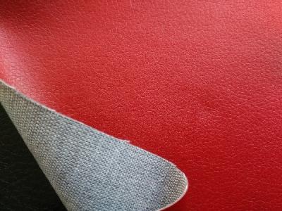 Cina Tessuto del cuoio del poliuretano dell'unità di elaborazione, materiale di tappezzeria rosso del cuoio del Faux in vendita