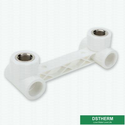 Cina Gli accessori per tubi di plastica di superficie regolari uguagliano per modellare il collegamento di saldatura infilato femminile del T in vendita