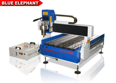 Cina fuso di raffreddamento ad acqua 1.5KW, mini router di CNC e router da tavolino di CNC, incidente il router di legno 6090 di CNC in vendita
