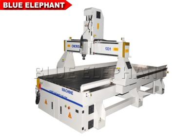 Cina Il desktop del motore 1331 del driver del sistema di controllo di DSP YAKO ha usato la vendita del router di CNC/i soldi di fabbricazione con il router di CNC in vendita