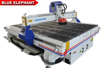 Cina Fuso di raffreddamento a aria dell'Italia HSD, router 2030 di CNC del bordo del PVC dell'invertitore ELE di DELTA di Taiwan con la tavola di vuoto sulla vendita in vendita