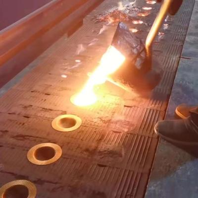 중국 다이아몬드 구멍 모양 고 실리카 철/알루미늄 유리섬유 필터  Mesh Casting Strainer 판매용
