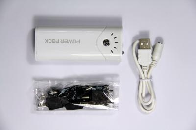 Cina Esterno portatile ritrattabile multifunzionale della Banca di potere del caricatore 4800mah del Usb in vendita