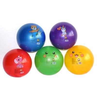 China PVC Antiburst bola inflável de 5 polegadas, bola de campo de jogos pequena ultraleve à venda