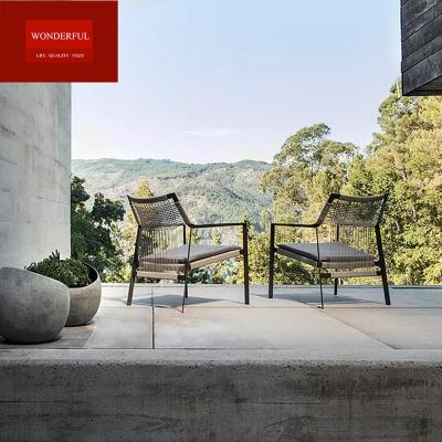 Chine Chaises de salle à manger nordiques simples en extérieur imperméables à l'eau avec mousse à séchage rapide et design moderne à vendre