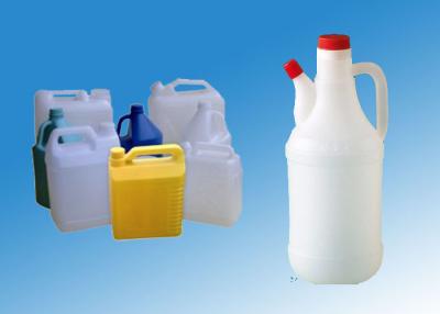 China Máquina automática del moldeo por insuflación de aire comprimido de la protuberancia de la estación doble para la botella plástica en venta