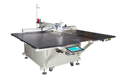 Cina Macchine da cucire industriali resistenti, attrezzatura della macchina per cucire di industria 750W in vendita
