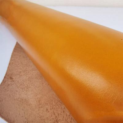 Cina Pelle scamosciato amichevole di sport di cuoio di Eco delle merci della curcuma micro in vendita