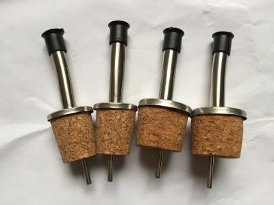 Chine Acier inoxydable Toprated Pourer avec du liège pour la bouteille en céramique/olive d'huile à vendre