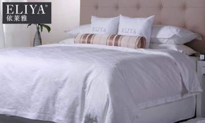 Cina La lettiera molle durevole dell'albergo di lusso fissa la buona sensibilità comoda della mano in vendita