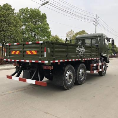 중국 둥펑 6X6 오프로드 화물 트럭 210HP 유로 2/3 7625x2500x3180 크기와 좋은 판매용