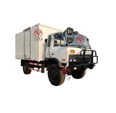 중국 기둥판 화물 상자 4x4 동펑 AWD 오프로드 트럭 수동 변속기 190HP 판매용
