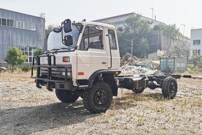 Κίνα Διάσταση δεξαμενής φορτίου 5200 5ton LHD/RHD 4x4 φορτηγό Τάξι off road 190hp φορτηγό προς πώληση