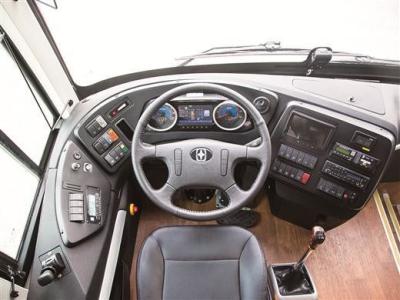 Κίνα Σχεδιασμός ακτίνων ελαστικών 4x4 ηλεκτρικό λεωφορείο με 19-40 θέσεις και μέγιστη ταχύτητα 91 110 km/h προς πώληση