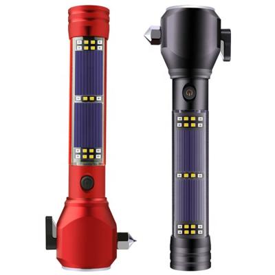 Cina Emergency Solar Flashlight In Running Car Emergency Rechargeable Alarm Solar Flashlight With Hammer Belt Cutter in vendita