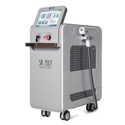 China 2000mJ/Cm2 10 máquina del retiro del tatuaje del laser del ND YAG del LCD de la pulgada en venta
