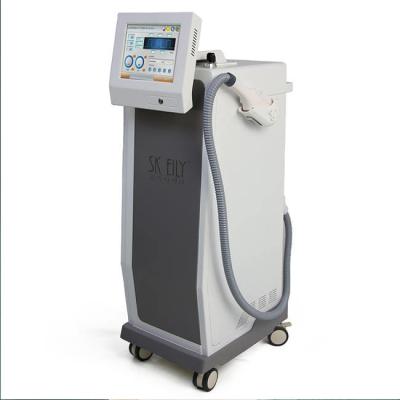 China Apriete la máquina del retiro del pelo de los poros 1700W SHR 480nm IPL en venta