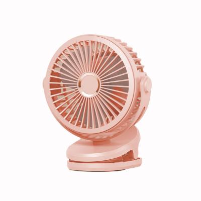 Cina 7200mAh Extra Large Capacity Clip On Desktop Fan With Three Speeds Working Up To 8H in vendita