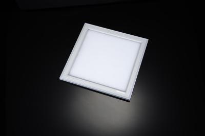Cina Luce di pannello di Dimmable LED di alta efficienza 120 lm/w con ETL certificato in vendita