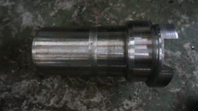 China Piezas que trabajan a máquina del CNC del acero de aleación en venta