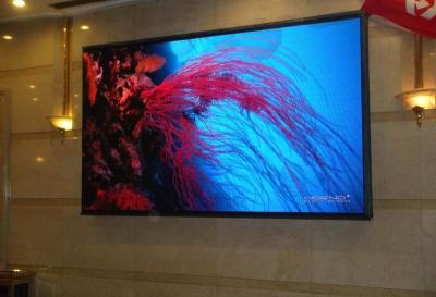 Cina Grandi pidocchi locativi flessibili dello schermo di visualizzazione del LED P4 5000 per il fondo di fase in vendita