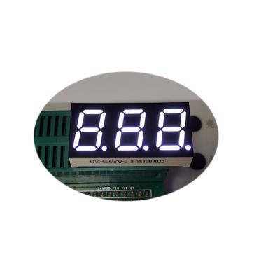 중국 0.56 인치 3 자리 흰색 7 세그먼트 LED 디스플레이 모듈 판매용