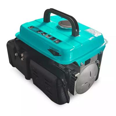 Cina OEM Small Power Portable Gasoline Generator For Home Use 1kw 2kw 110v in vendita