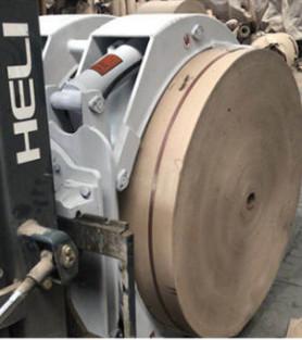 Cina Carrello elevatore di carta del morsetto del rotolo del carrello elevatore del tessuto 4000 libbre in vendita