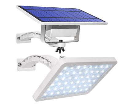 Cina 1000 lumi 5500mAh di illuminazione all'aperto leggera solare fissata al muro della batteria LED in vendita
