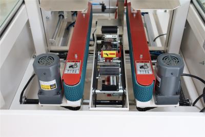 Chine Machine à ouvrir les boîtes d'emballage automatique à pliage vertical, scellant le fond du carton à vendre