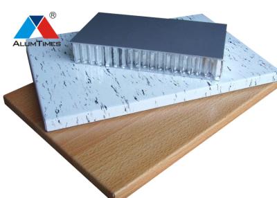 Cina Il PE ha ricoperto/bordo di alluminio della pietra/di legno struttura del favo per l'armadio da cucina in vendita
