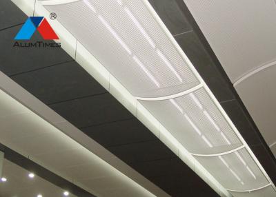 Cina Lega di alluminio perforata irregolare dei pannelli per soffitti del metallo per il centro espositivo in vendita