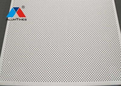 Cina 1,8 bordi quadrati perforato standard del soffitto dell'alluminio/soffitto falso acustico in vendita