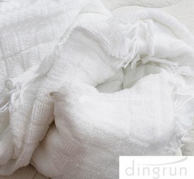 Cina Abbigliamento di lusso di Ihram di pellegrinaggio alla Mecca di varie dimensioni leggere con frangia, lavaggio facile in vendita