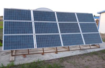 Cina 2KW fuori dal sistema residenziale di energia solare di griglia con le cellule del polisiliconico di 156mm in vendita