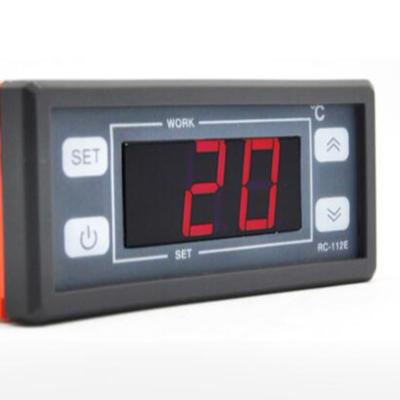 Cina Regolatore di temperatura universale di Digital di calore di RC-112E 230V30A del commutatore INSERITA/DISINSERITA fresco del relè Regulator Thermostat in vendita
