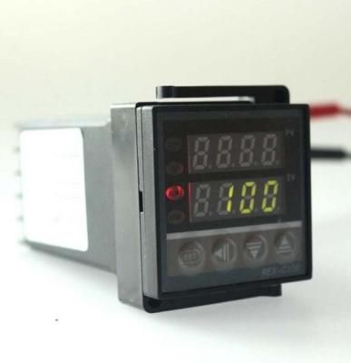 Cina Regolatore di temperatura doppio di PID Thermomstat Digital dell'uscita del relè REX-C100 in vendita