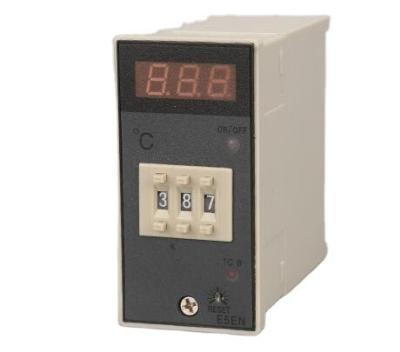 Cina regolatore di temperatura digitale dell'indicatore intelligente del puntatore di 220V E5EN/E5EM in vendita
