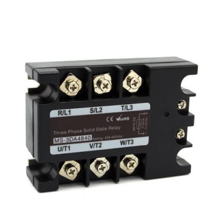 Cina Uso generale automatico semi conduttore nero del relè elettrico SSR-40DA in vendita