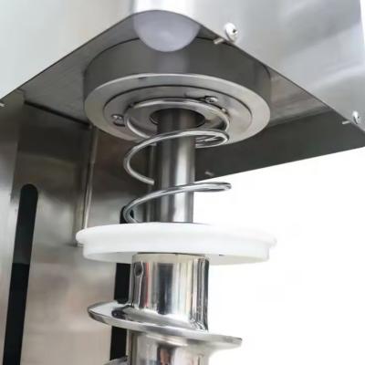 Chine Opération sans effort CE approuvé mélangeur de crème glacée au yogourt congelé pour des friandises parfaites à vendre