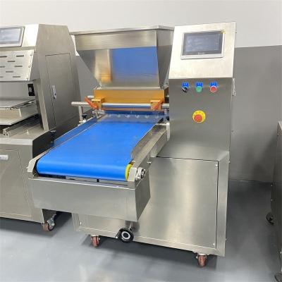 Κίνα Μεγάλη παραγωγή 8000 τεμάχια/ώρα Μηχανή γεμίσματος με μπαταρία κέικ χωρητικότητα 35L Μηχανή αποθέματος κέικ προς πώληση