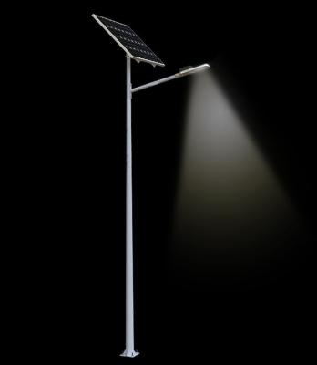 Cina Controllo astuto 168lm/pannello solare alimentato solare dell'indipendente iluminazioni pubbliche di W LED in vendita