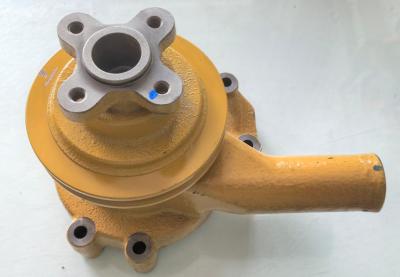 Cina Parti del motore dell'escavatore Komatsu in acciaio per motore 4D94 3D94 Modello pompa d'acqua 6144-61-1301 in vendita