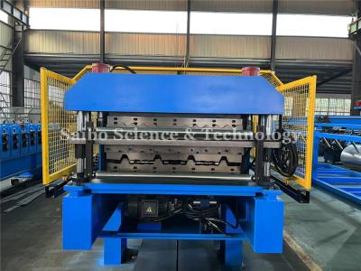 China Versatile panelenvormende machine 20m/min Voor daken 0,3-0,8 mm dikte Te koop