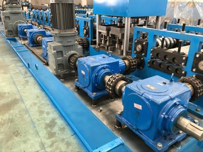 Cina Rotolo ad alta velocità del Purlin di C Z che forma macchina con l'asse del soild di 70mm in vendita