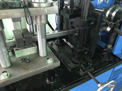 Cina rotolo solare 2 di 11kw X che forma macchina con 3T Decoiler manuale dalla catena in vendita