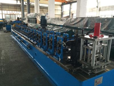 中国 ワイヤー電極の切断システムが付いている15の場所の天井ロールFroming機械 販売のため