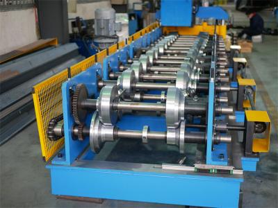 China 15 m / min Volautomatische gegolfde paneelrolvormmachine 25 stations Te koop