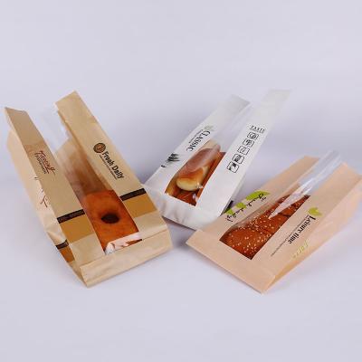 Cina Sacchetto di carta kraft impermeabile per pane da forno con stampa in gravura e finestra di plastica in vendita